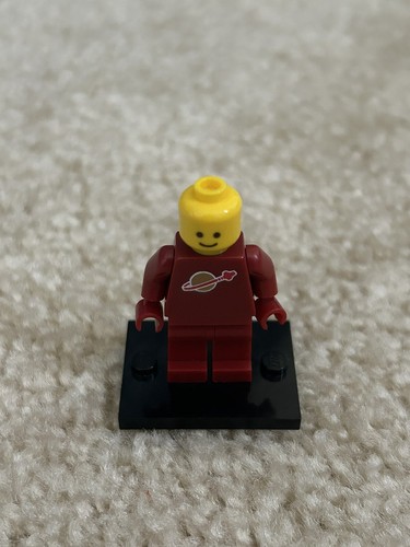 Dark Red Lego Classic Space Spaceman Minifigure w/ non-fading logo ...