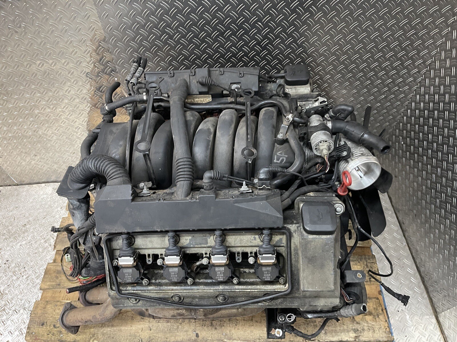 BMW E39 535i V8 M62B35 235PS Motorblock Zylinderkopf Motor #25457 | eBay.de