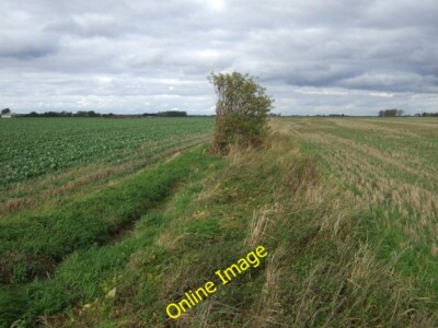 Photo 6x4 Dry drain, Thurlby Fen Obthorpe Lodge Looking north. c2013 ...