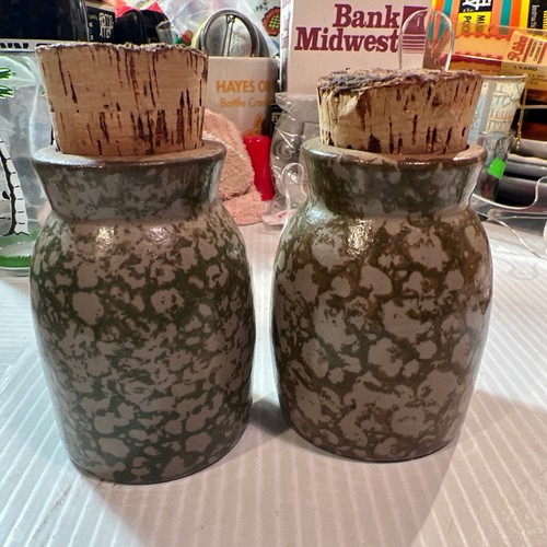 Beaumont Brothers Pottery BBP 1997 Green/Gray Sponge Stoneware Corked Jars | eBay