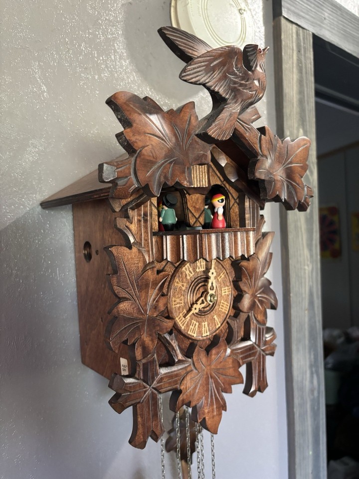 Romance Der Frohliche Wanderer Edelweiss Cuckoo Clock Germany Swiss ...