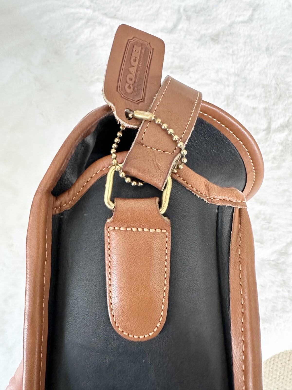 Vintage Coach Navy & British Tan Spectator Roll Bag O… - Gem