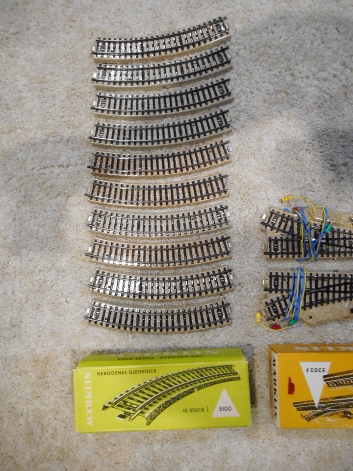 #9 Marklin 5100/5117/5202 HO Scale Lot Consisting of Assorted M-Track ...