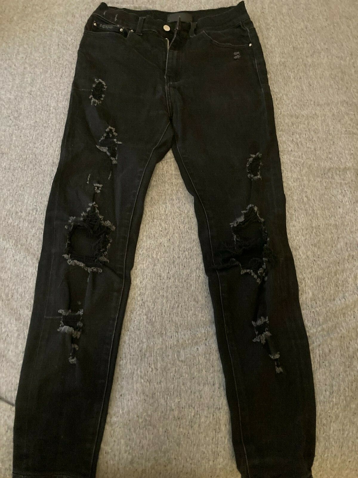 Amiri Men's Black Skinny Distressed Jeans 29x30 Size S - Pre-owned