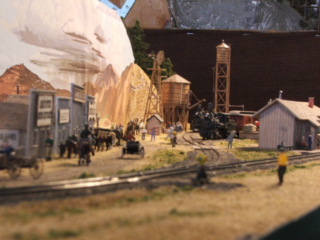 SHIPPING INCLUDED CUSTOM Nn3 LAYOUT AND TRAIN AWARD WINNING MODEL | eBay