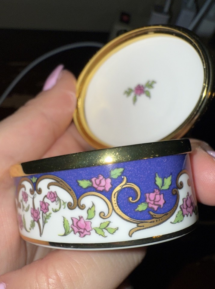 The Royal Collection Queen Victoria Trinket Box Jewelry Pill ...