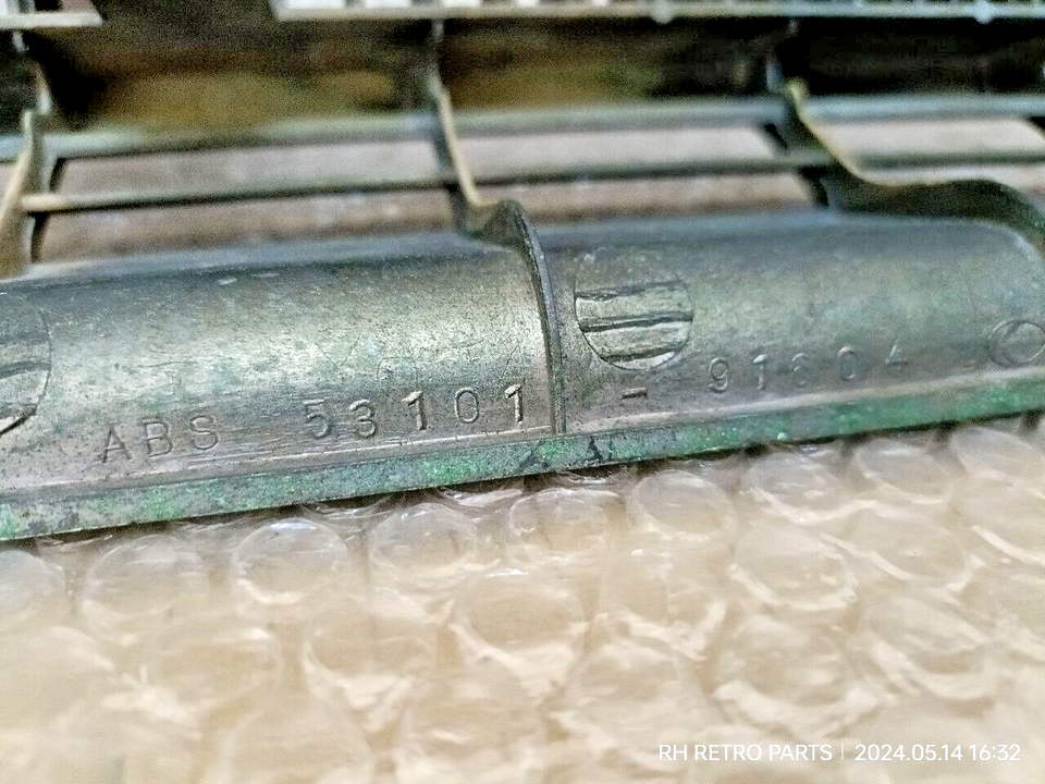 Toyota Cressida GX71 GX70 MX73 MX72 Mark II Front Grill Grille 53101 ...