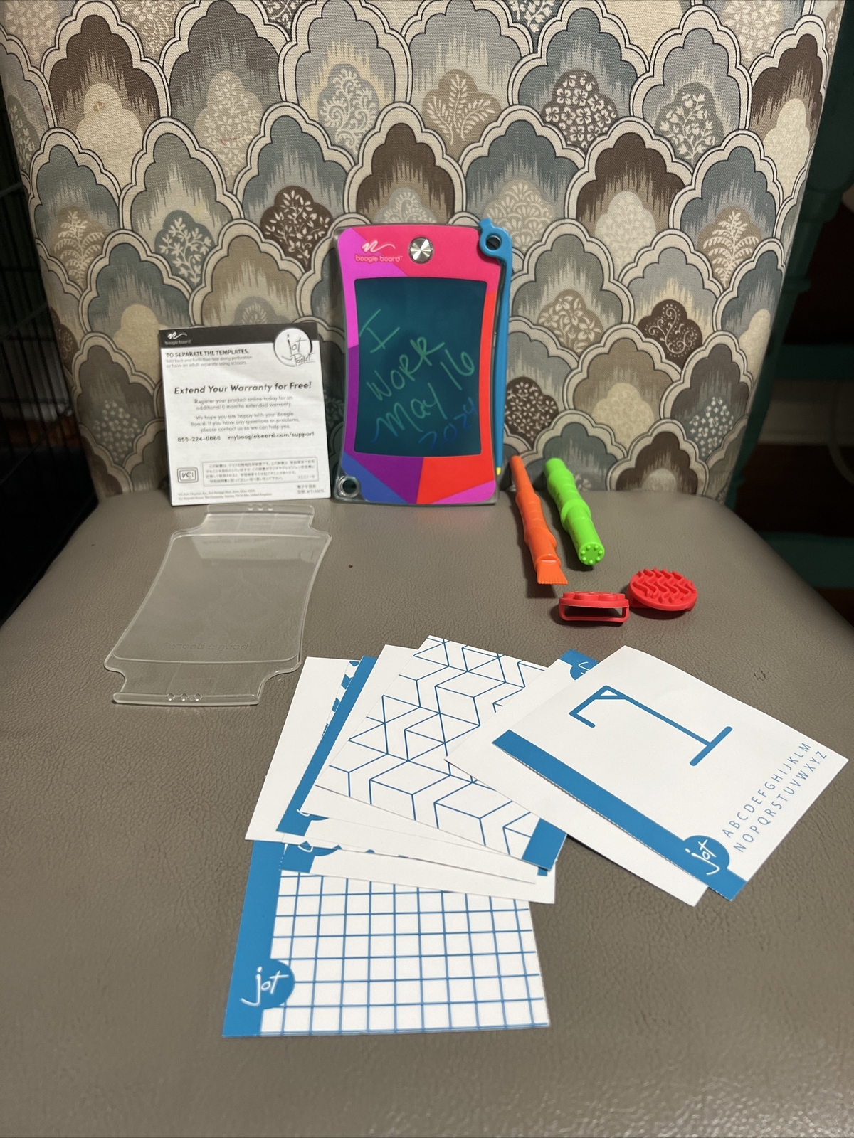 Boogie Board JOT Pocket Writing LED Erasable Drawing Pad Toy w ...