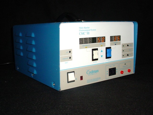 Codman Malis Bipolar Electrosurgical System CMC III 3 80-1170 for sale ...