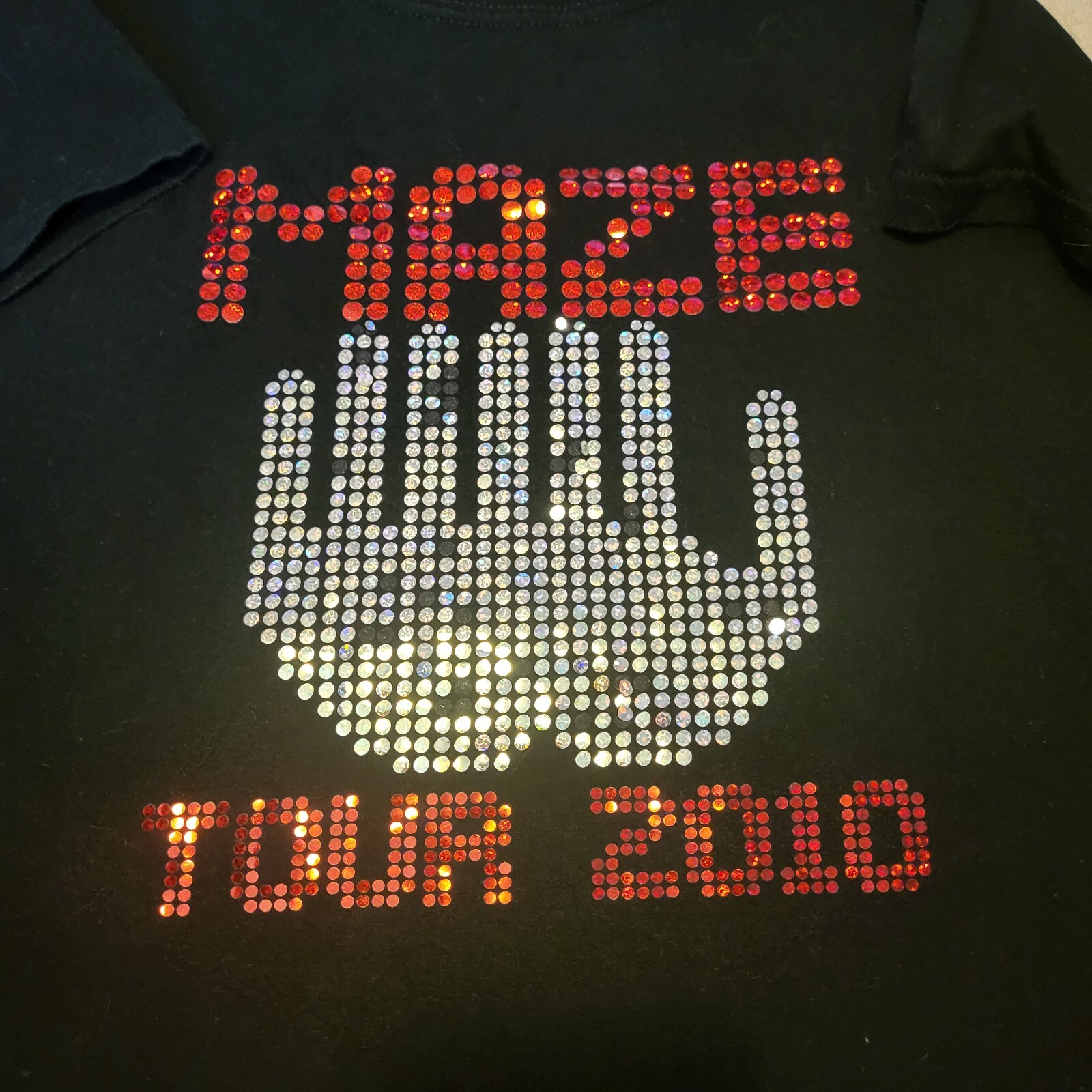 Rare Maze featuring Frankie Beverly Sequins T-Shirt … - Gem