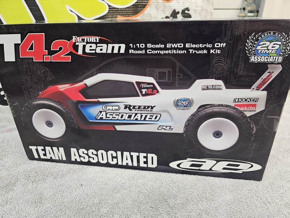 Team Associated RC10T4.2 Factory Team #7025 New In Box Factory Sealed ...