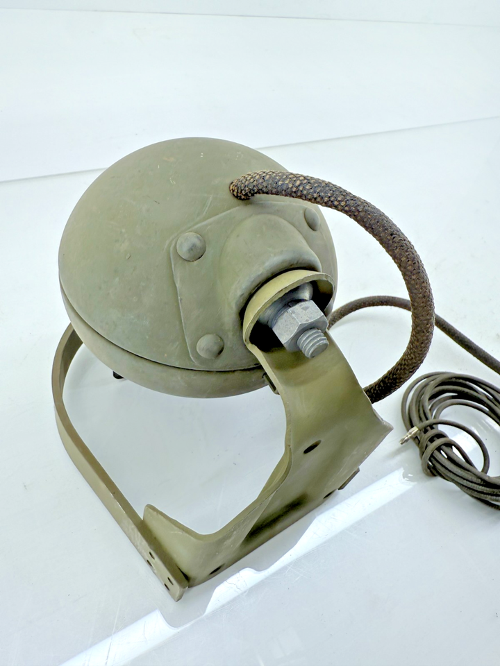 NOS Ford GPW Willys MB G503 Jeep Early Tombstone Blackout Light Guard ...