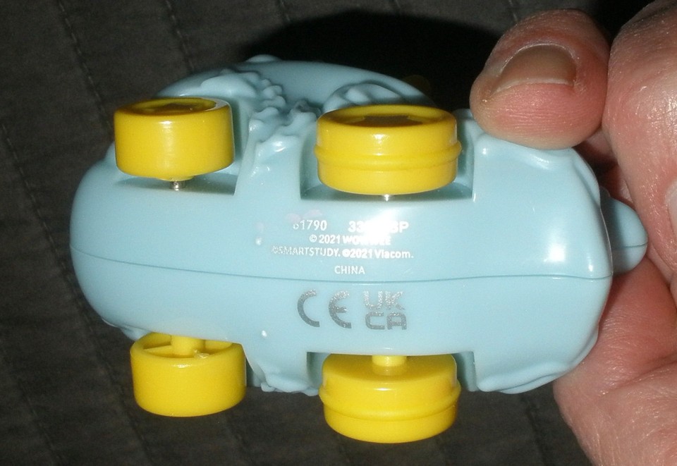 Lot of 2 nickelodeon BABY SHARK’S BIG SHOW GOLDIE Speedy Sea Vehicle ...