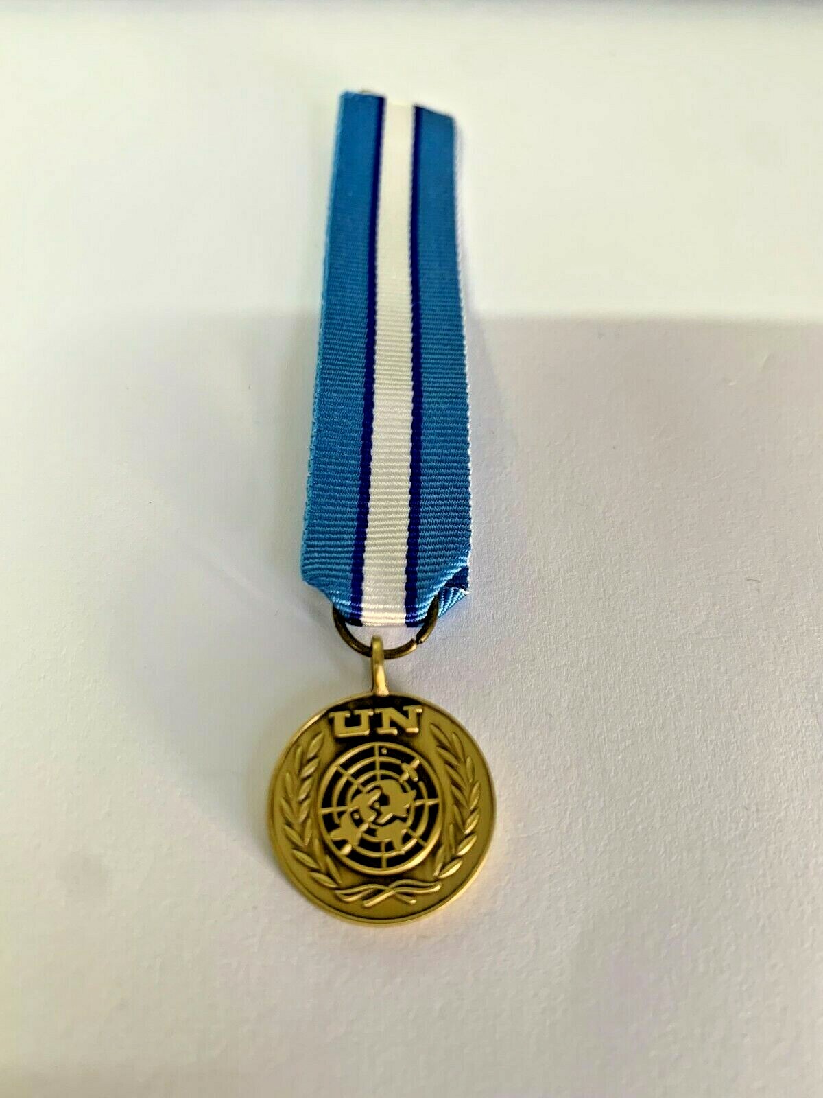 UN CYPRUS, UNFICYP MEDAL FULL & MINI SIZE, LOOSE & COURT MOUNTED RIBBON ...