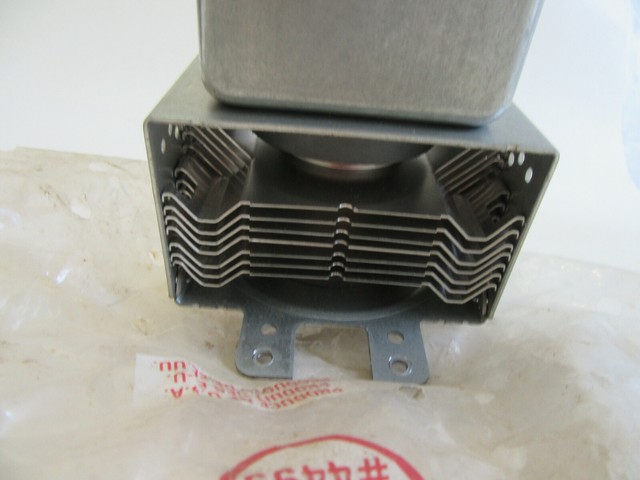 Goldstar 2m246-240 Megatron Microwave Oven 2m246 for sale online | eBay