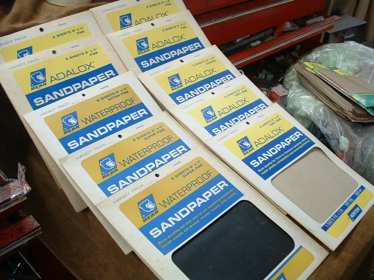 48 BRAND NEW SHEETS OF ASSORTED SANDPAPER BEAR NORTON DRY + WET/DRY USA ...