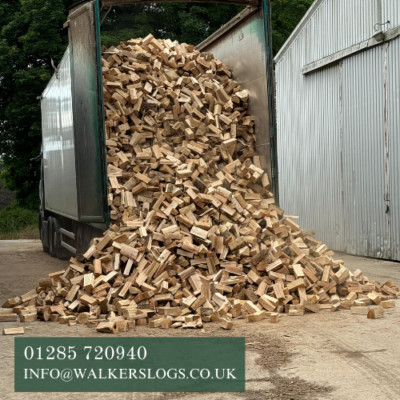 Walker's Logs Firewood - Loose Lorry Loads of Hardwood Undried Logs 65 ...
