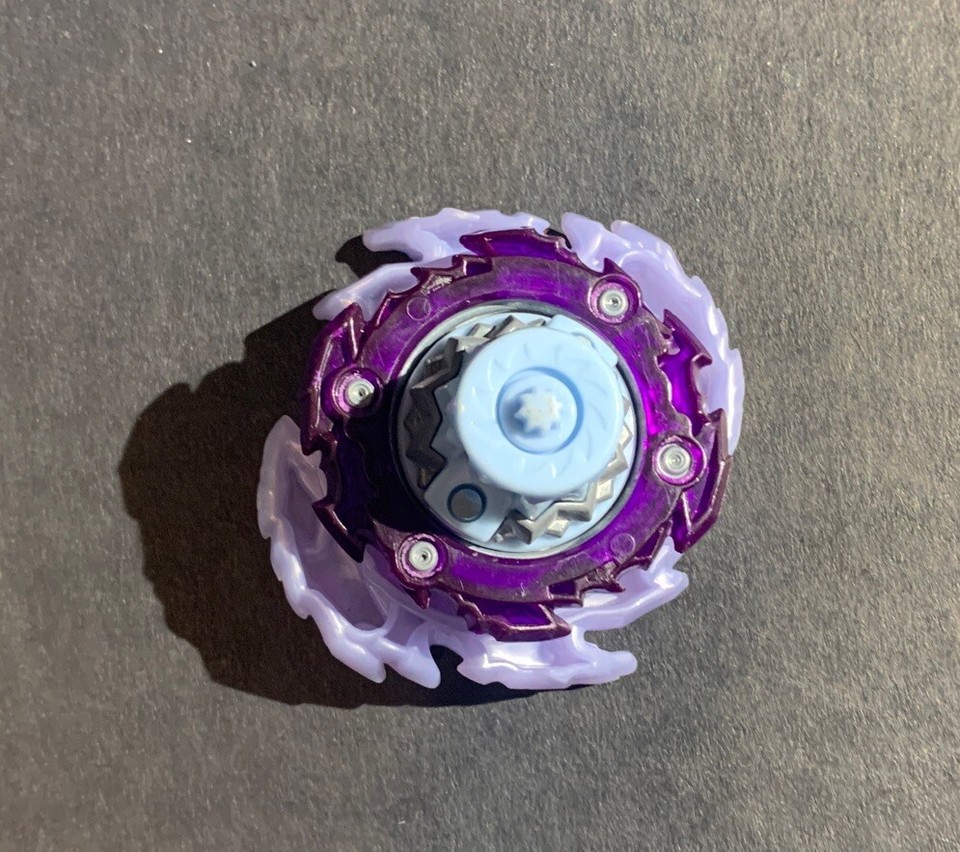 Beyblade Burst Surge Speed Storm - Raid Luinor L6 - Starter Pack D84 ...