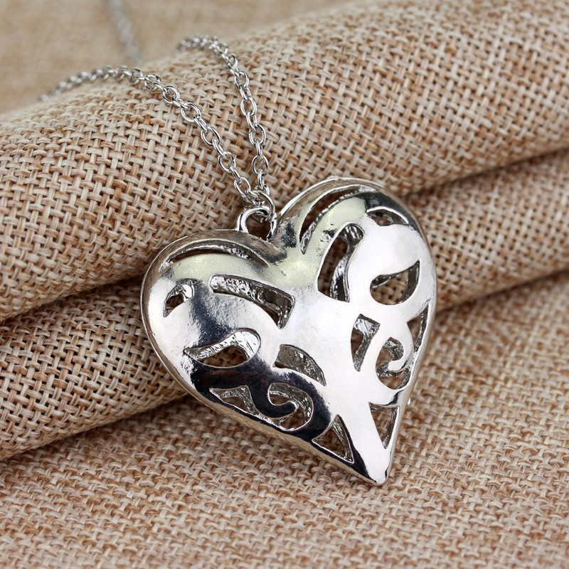 The Vampire Diaries Caroline Forbes Antique Silver ‘Open Heart’ Chain ...