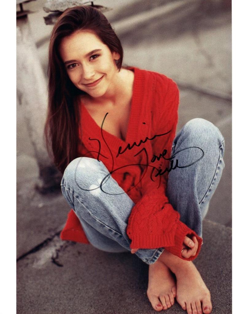 Jennifer Love Hewitt autographed 8x10 Picture Photo signed Pic with COA ...