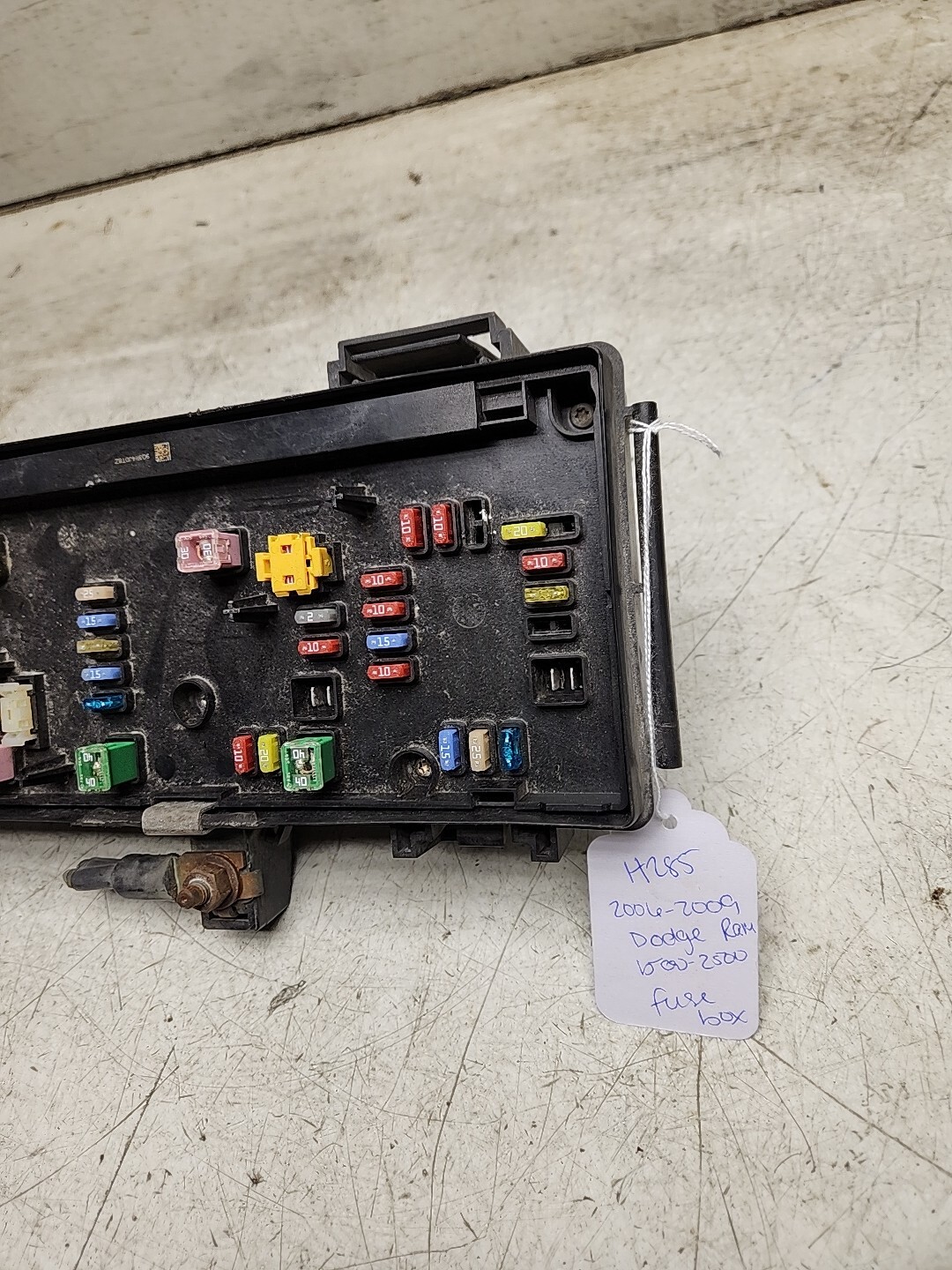 2006-09 DODGE RAM 1500 2500 TIPM FUSEBOX w TOTALLY INTEGRATED POWER ...