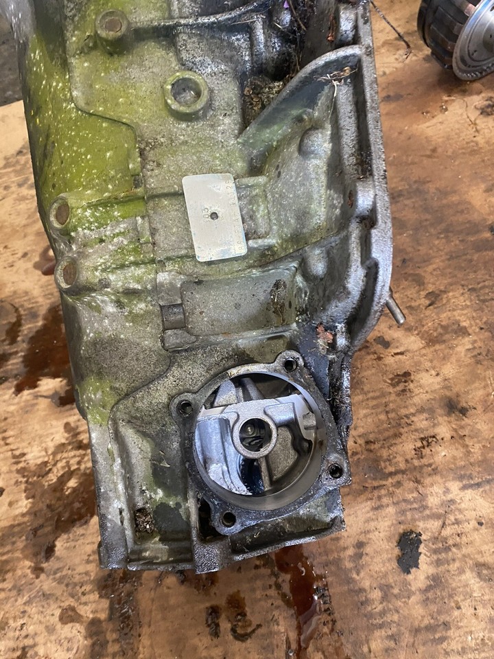 GM TH400 Transmission Case M3M12(b) | eBay