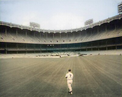 RARE COLOR STILL NEW YORK YANKEES MICKEY MANTLE ALONE IN THE OUTFIELD ...