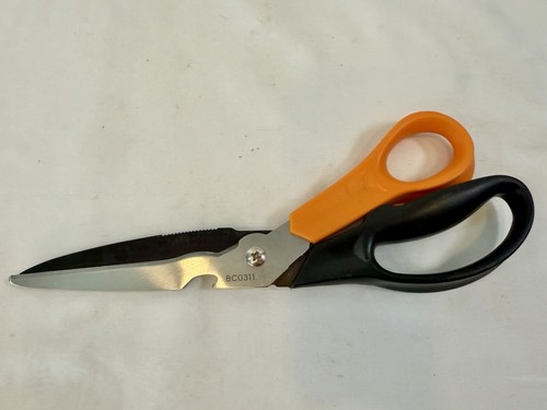 Fiskars Cuts & More Garden Scissors 9” Titanium Coating, Stainless ...
