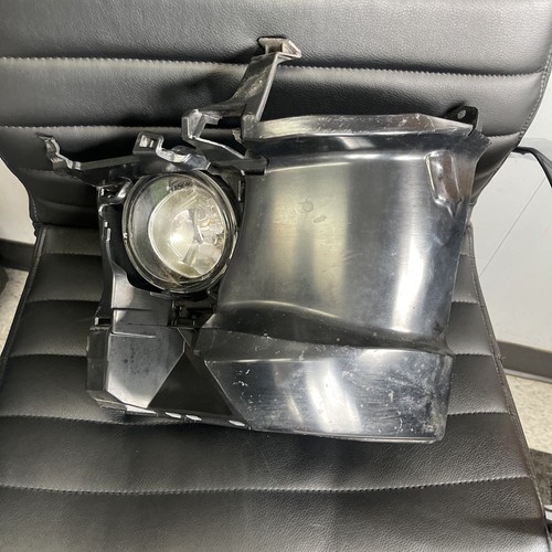 2011-2015 BMW 328i 335i F30 Fog Light Support Bracket Left Driver ...