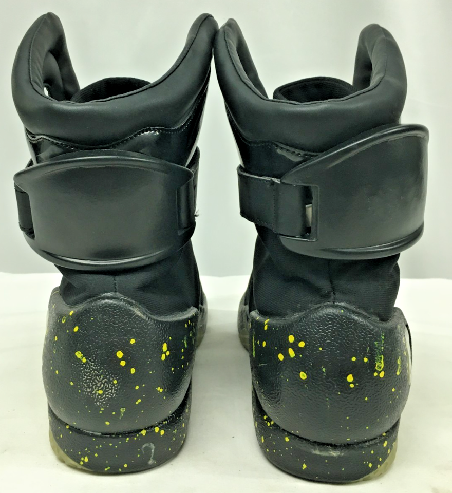 Men’s Universal Studios Back to the Future Shoes/Air Mags Black ...