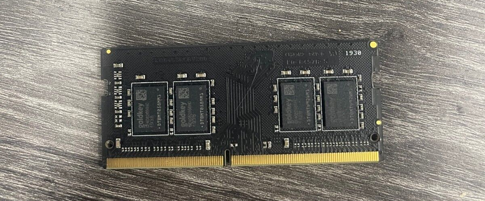 GKE400SO51208-2666A GENUINE GOLDKEY LAPTOP MEMORY 4GB DDR4 PC2666 M141 ...