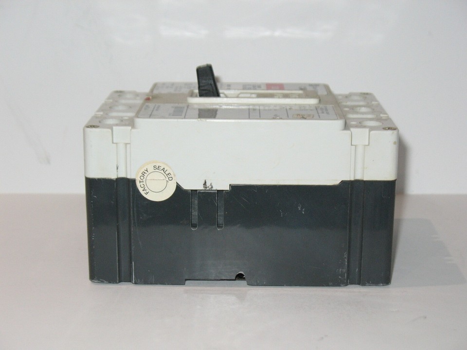 EATON EDB 22K BREAKER EDB3200 200 AMP 240 VAC 3 POLES CUTLER HAMMER ...