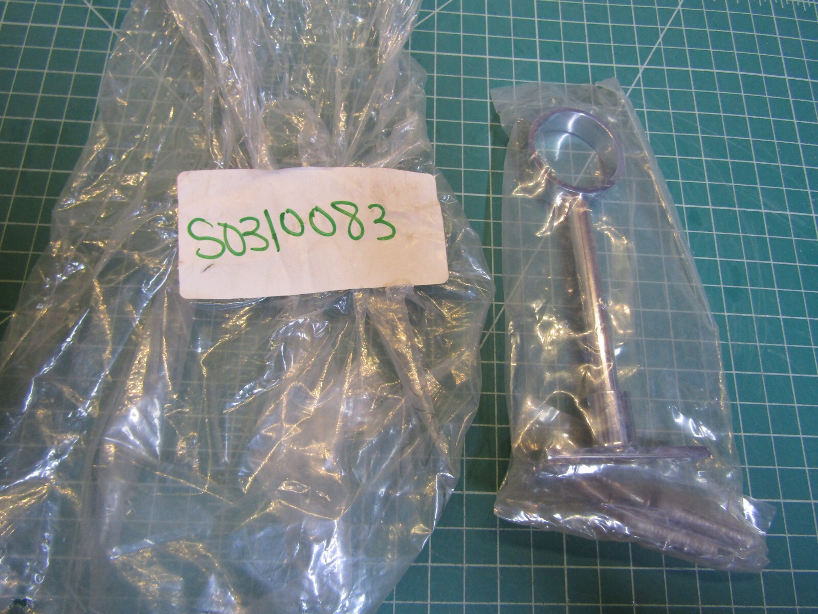 1 – Sloan J212A 0310083 Solid Ring Pipe Support 1-1/2", 5" from C to E ...