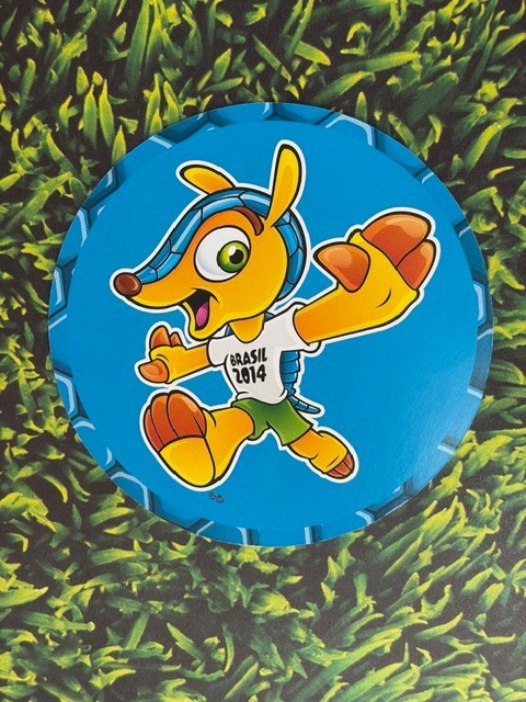FIFA Brasil 2014 World Cup Collectable Swap Cards, unique round shaped ...