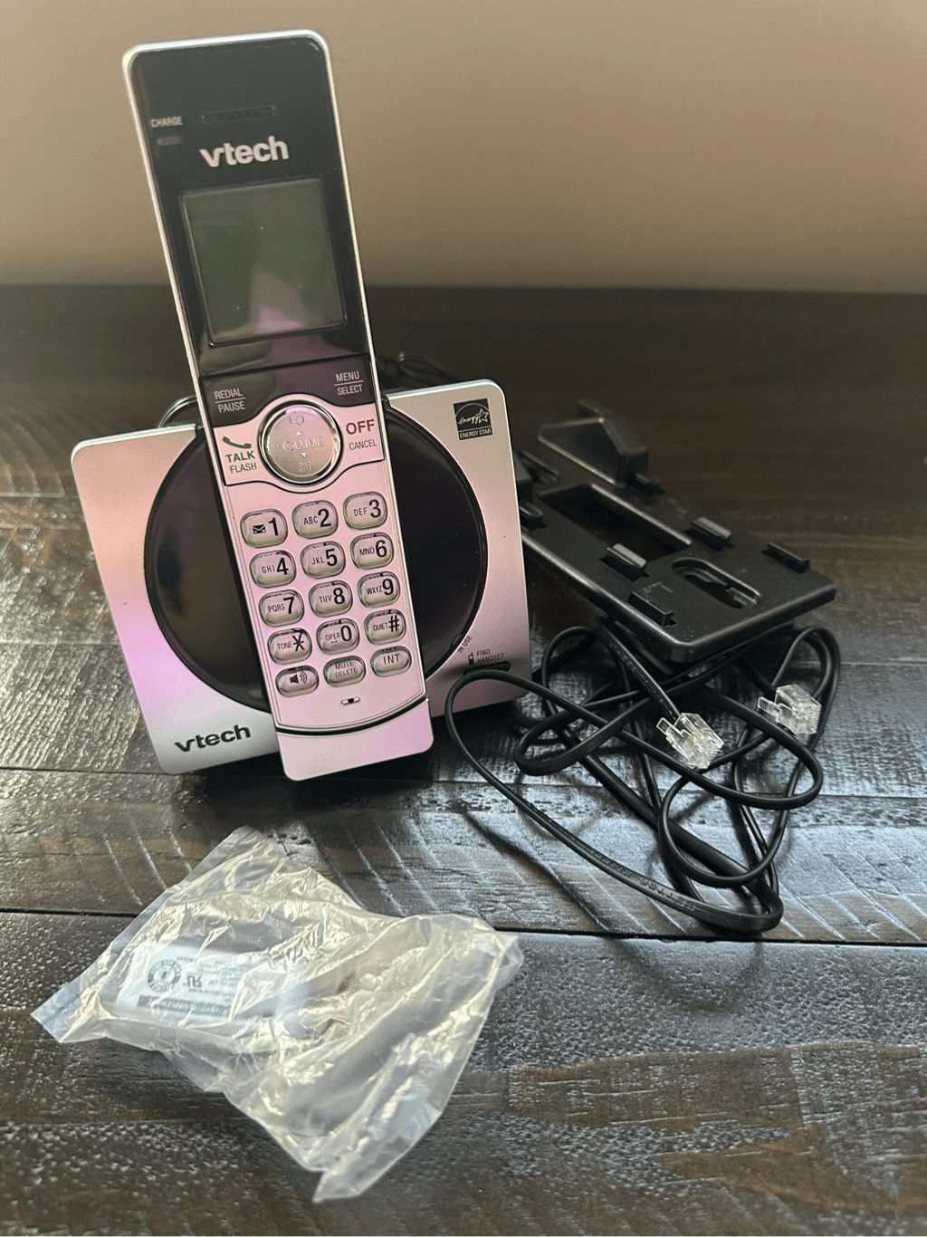 VTech DECT 6.0 Expandable Cordless Phone with Call Block, CS6919 ...