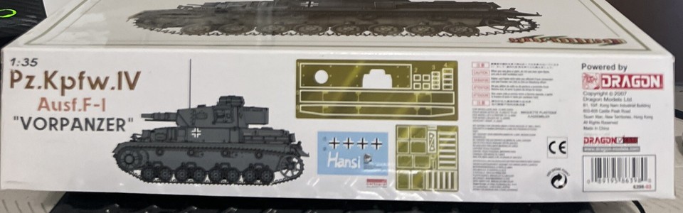 Dragon 6398 Pz.Kpfw.IV Ausf.F1 Vorpanzer German Tank 1:35 Scale Kit ...