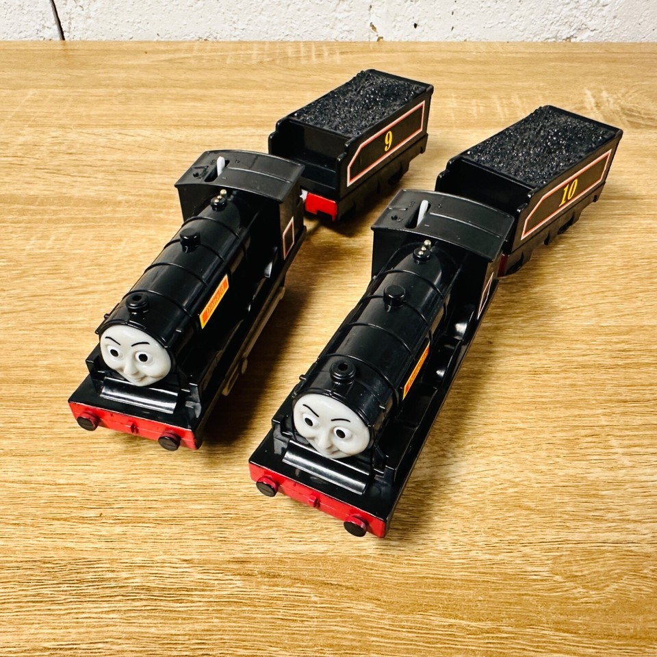 Donald & Douglas Thomas The Tank & Friends Trackmaster Motorised TOMY ...