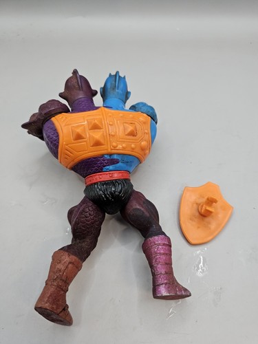 1984 Two Bad Twin Heads Shield Mattel Masters of the Universe Vintage ...