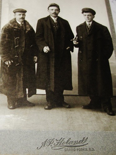 CABINET PHOTO DAPPER YOUNG MEN WEARING LONG COATS SMOKING CIGARS GRAND ...