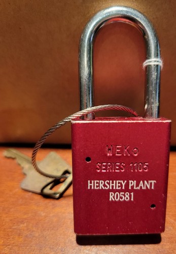 American Lock Series 1105 Hershey Plant Padlock with Original Key | eBay