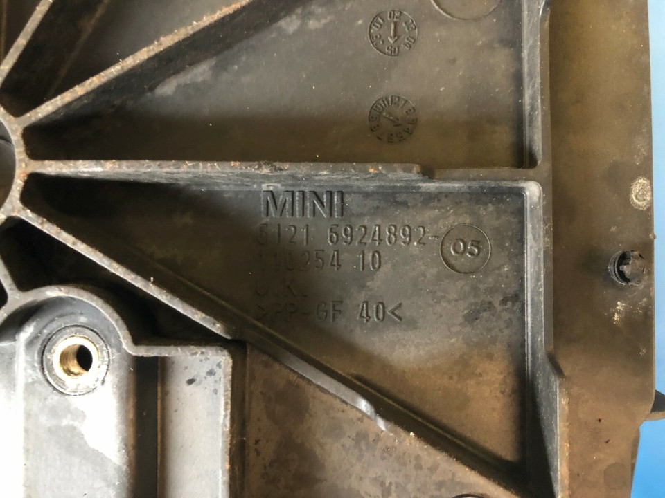 BMW Mini One/Cooper Battery Box (Part #: 61216924892) R50/R52 2004 ...