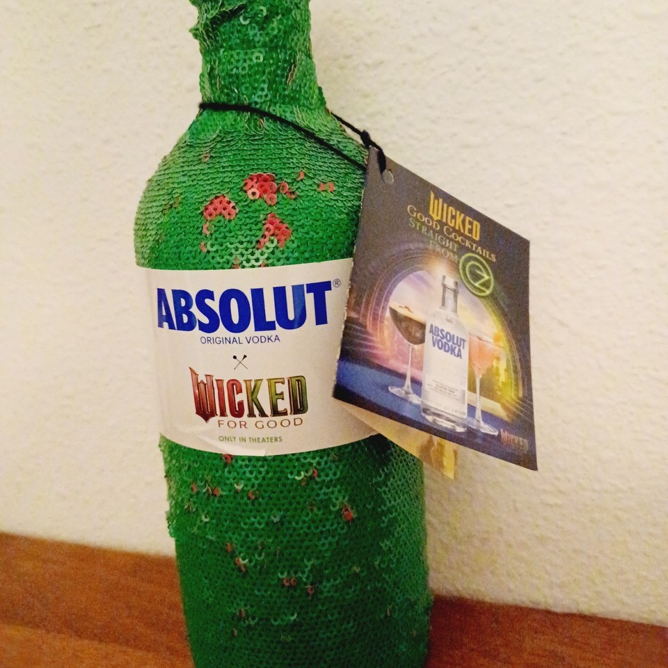 2025 ABSOLUT VODKA WICKED 750ML LIMITED EDITION Green Pink Sequin ...
