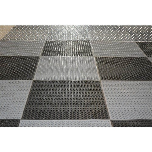 Technoflex Self-Draining Garage Floor Tile 18" x 18" PVC Black/Gray ...