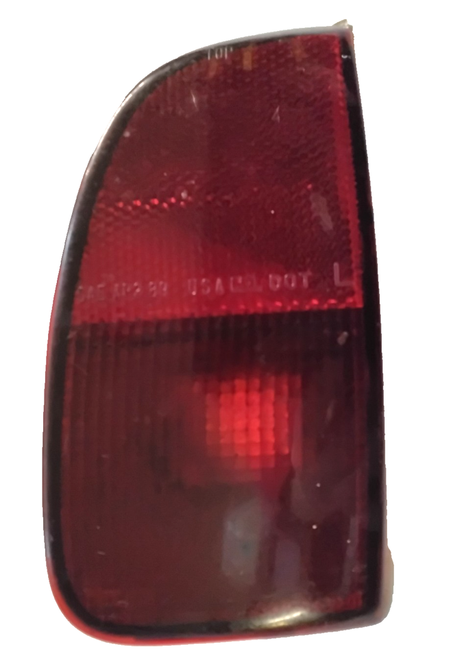Geo Prizm Sedan : 1989, 1990, 1991, 1992, Left Rear Taillight, Corner ...