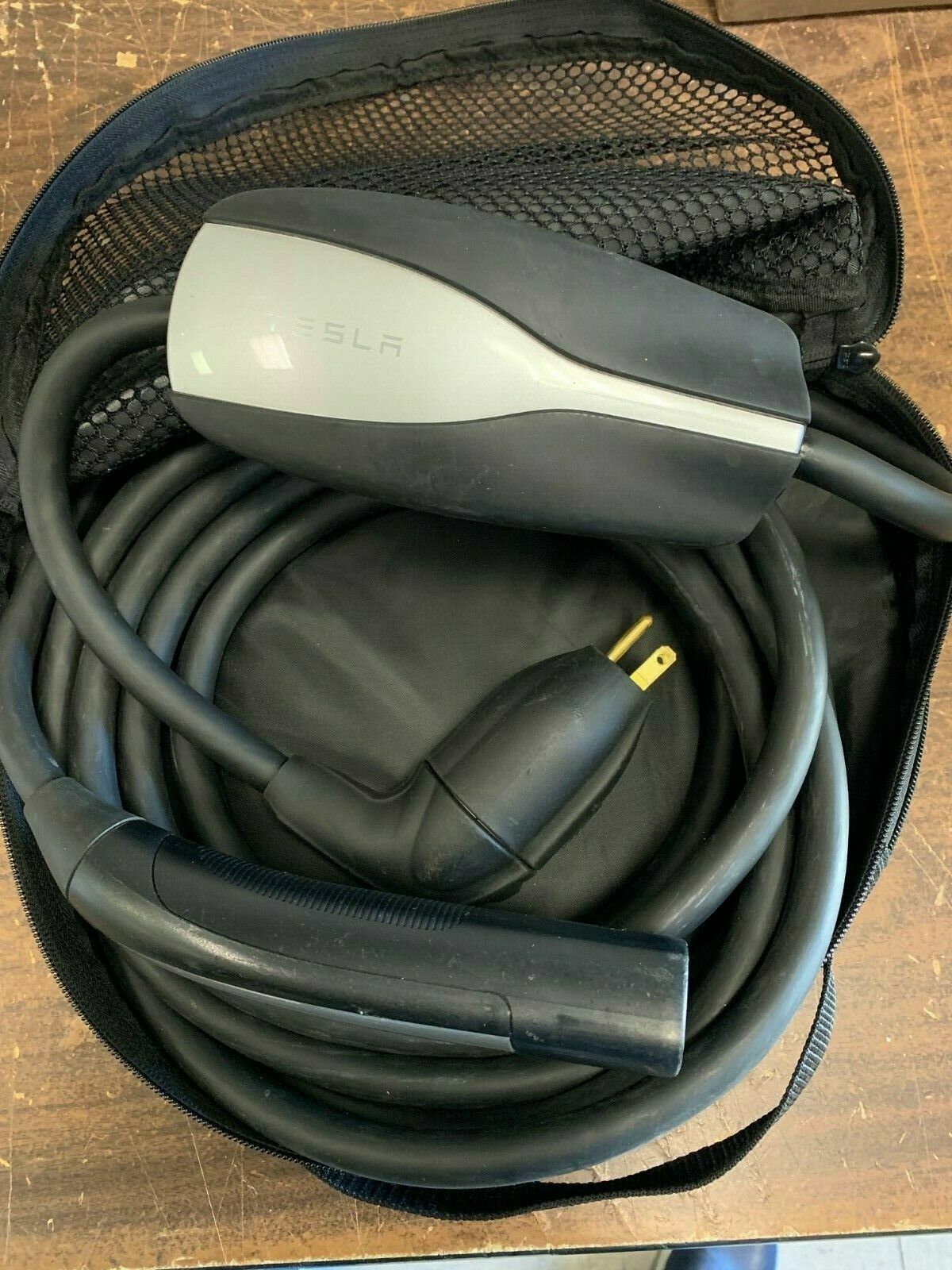 audi etron adapter Lectron Tesla J1772 use 100k EXTRA public charger ...