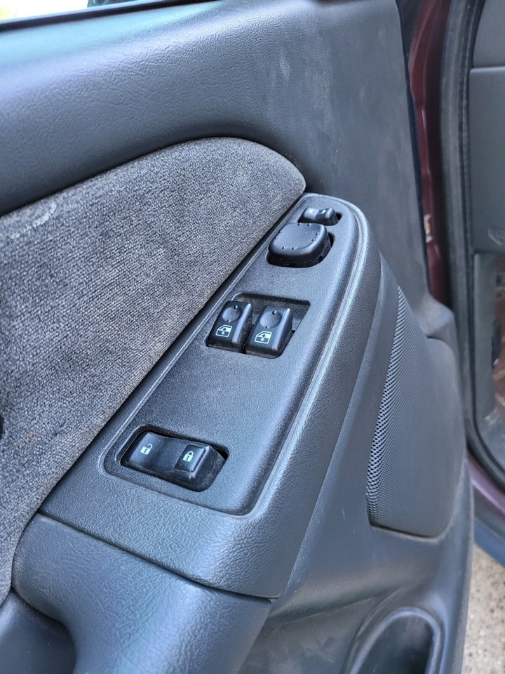 Arm Rest/Switch Panel Clip Repair Drivers side | eBay