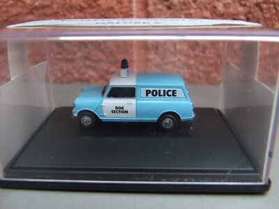 Oxford Diecast BMC Mini Van - Police Dog Section Blue & White 1:76 ...