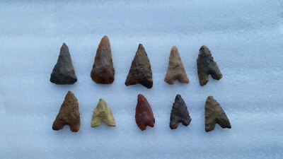 Neolithic & Paleolithic - Neolithic Algerian Triangle Arrowheads ...