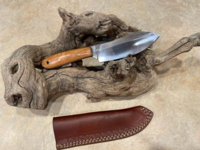 Super Sweet caper / hunting knife High Carbon Steel w/blonde wood ...