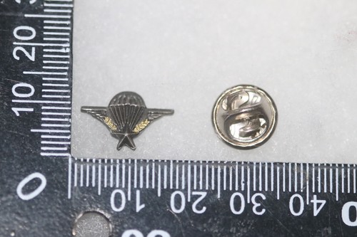 FRENCH ARMY / FOREIGN LEGION PARACHUTE QUALIFICATI MINI WING LAPEL ...